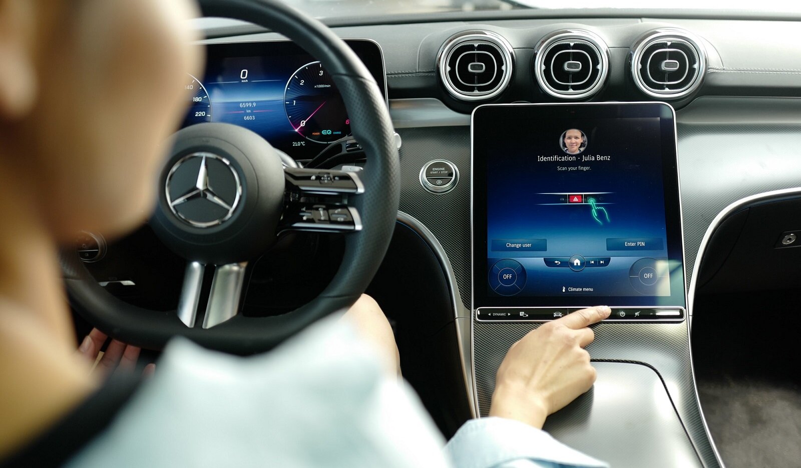 Mercedes-Benz přichází s novým řešením pro moderní práci: „car office“